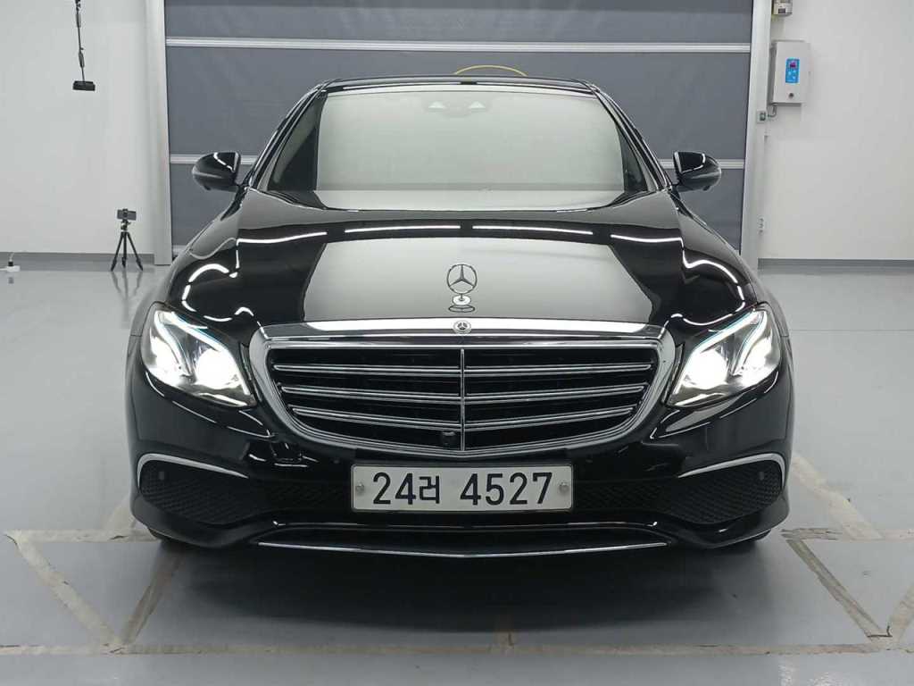 [벤츠] E클래스 W213 E300 4MATIC 익스클루시브