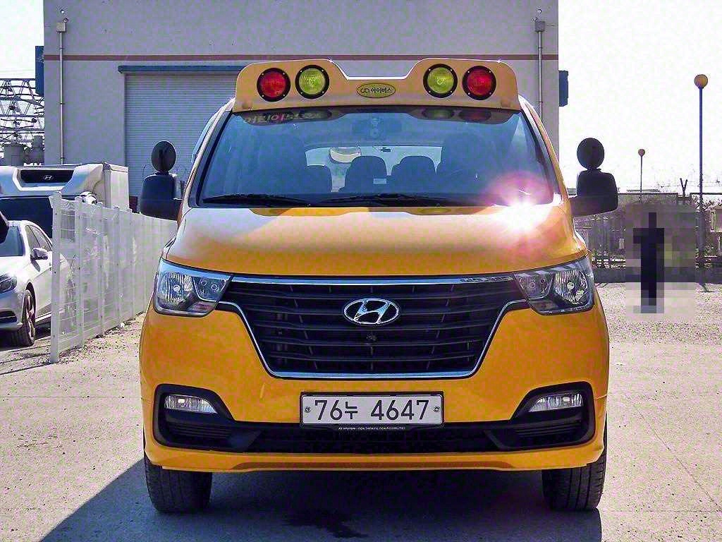 [현대] 더 뉴 그랜드 스타렉스 어린이보호차 LPi 15인승