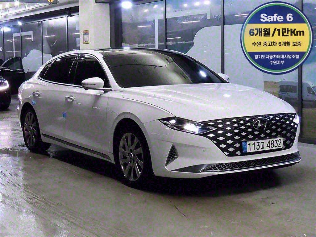 [현대] 더 뉴 그랜저 IG 하이브리드 캘리그래피