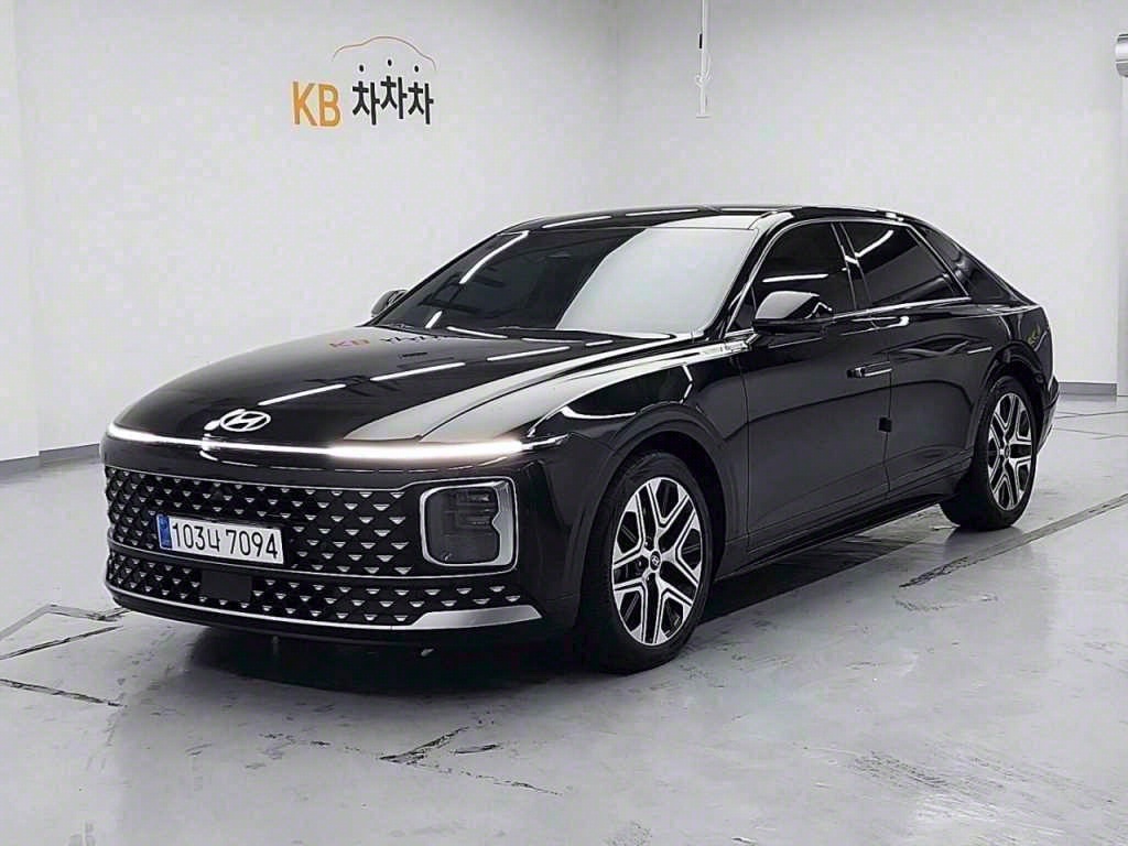 [현대] 그랜저 (GN7) LPG 3.5 2WD 익스클루시브