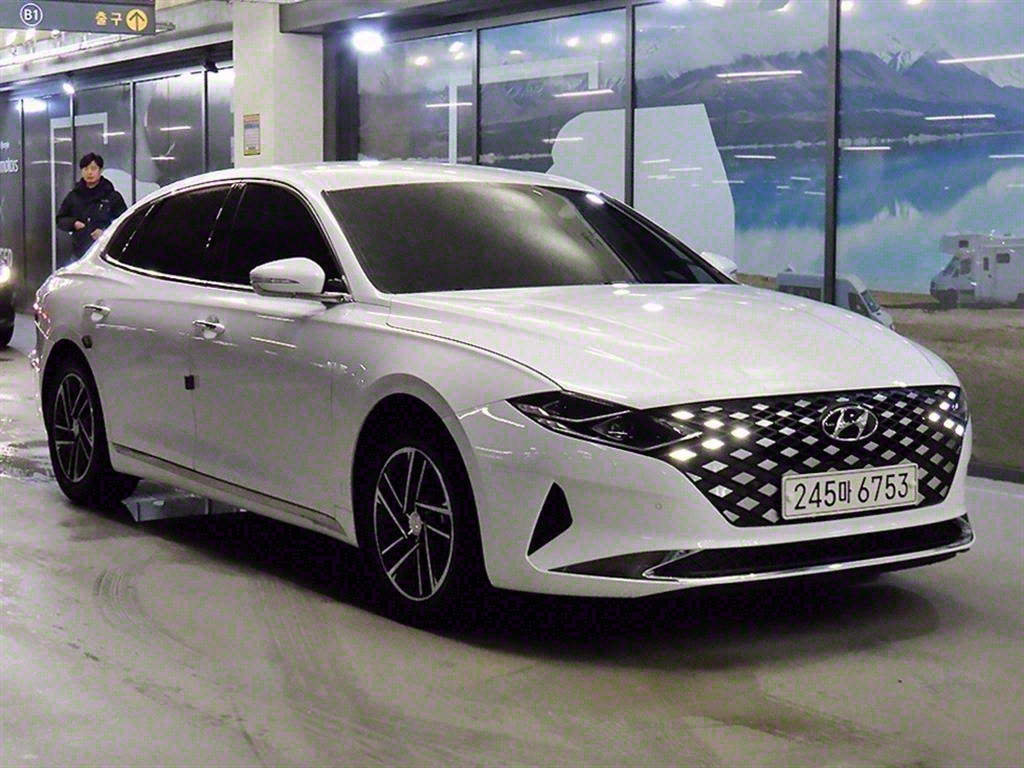 [현대] 더 뉴 그랜저 IG LPI 3.0 모던(렌터카)