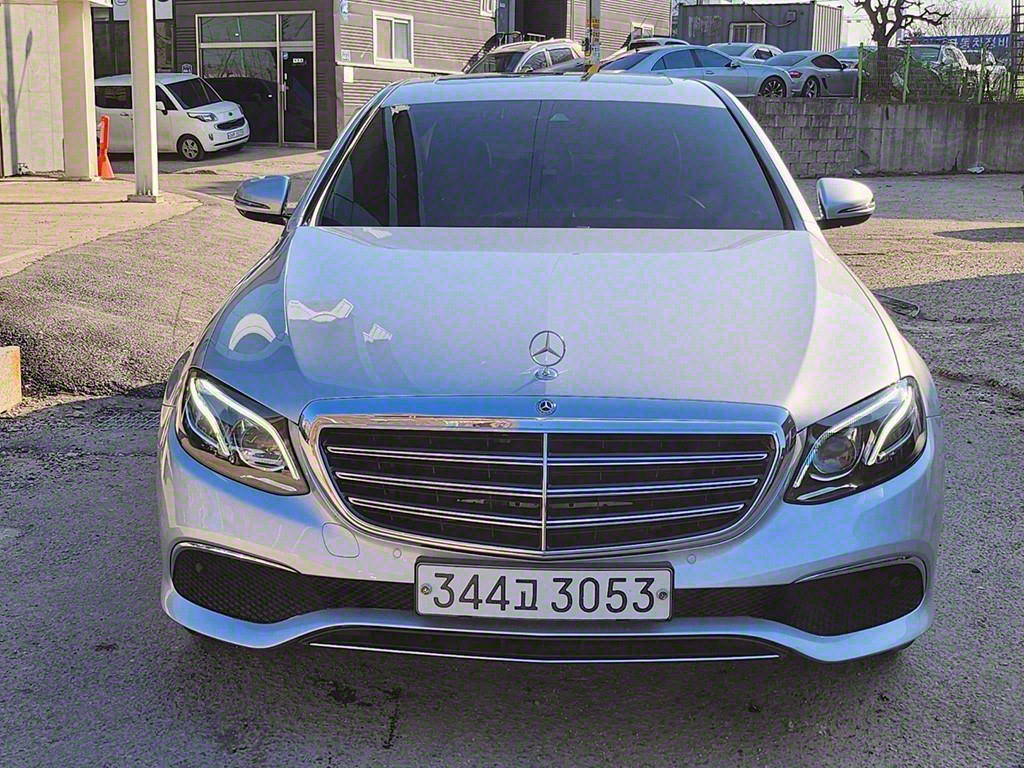 [벤츠] E-클래스 W213 E220d 익스클루시브