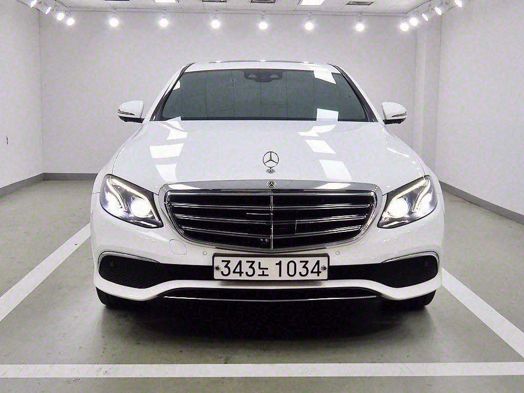 [벤츠] E-클래스 W213 E300 4MATIC 익스클루시브 스텐다드