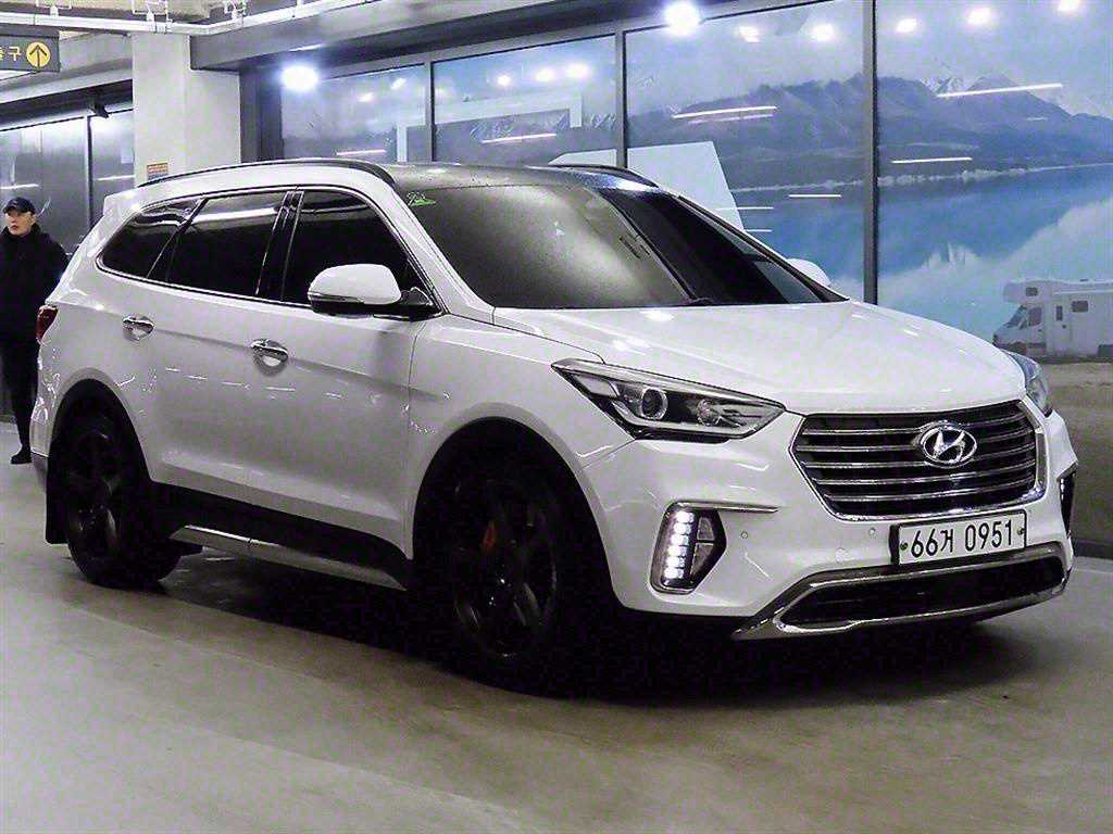 [현대] 더뉴맥스크루즈 E-VGT R2.2 4WD 파이니스트에디션