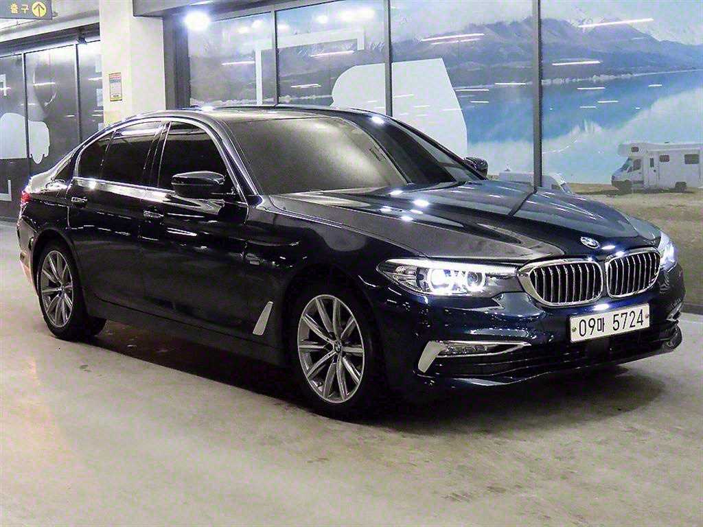 [BMW] 5시리즈 (G30) 520i 럭셔리