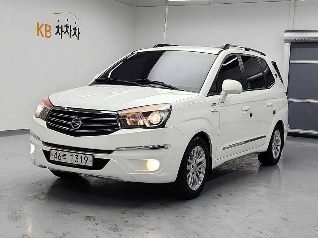 [KG모빌리티(쌍용) ] 코란도투리스모 4WD GT 9인승