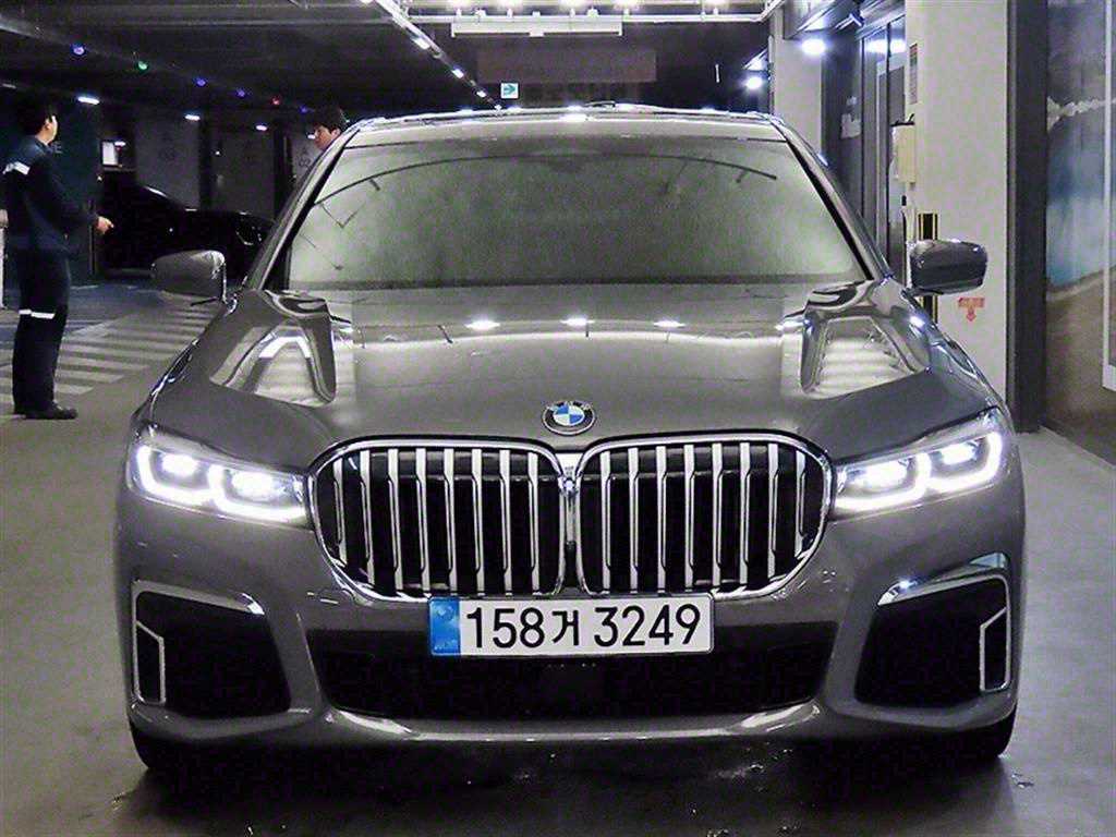 [BMW] 7시리즈 (G11) 740I M 스포츠 패키지