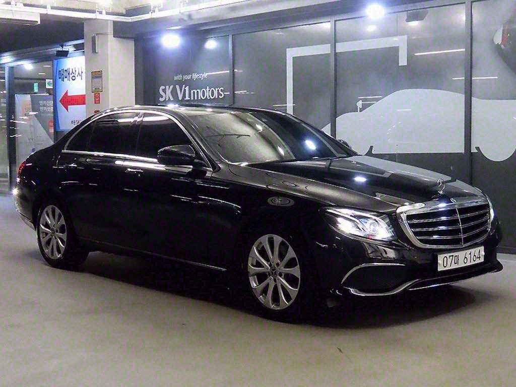 [벤츠] E-클래스 W213 E220d 4MATIC 익스클루시브