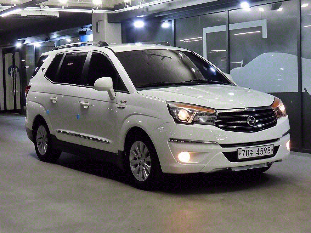 [KG모빌리티(쌍용) ] 코란도투리스모 2WD GT 11인승