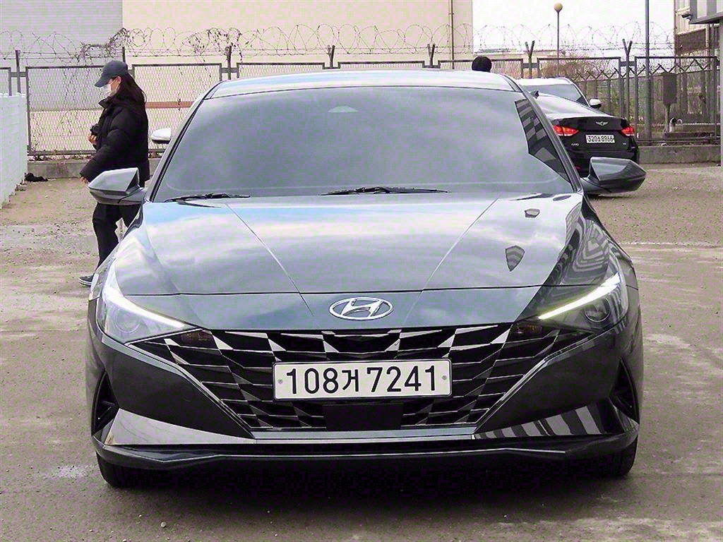 [현대] 아반떼 (CN7) 1.6 스마트